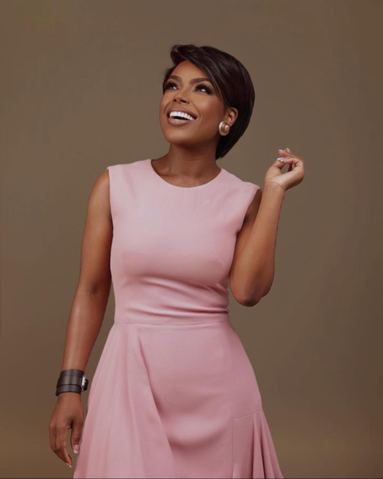 Hariana Verás: A Angolana Que Faz História no Pentágono | Pitxos e Pitxas